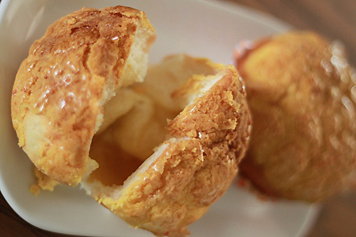 Pineapple Bun (Boroh Bun/菠蘿包) Recipe